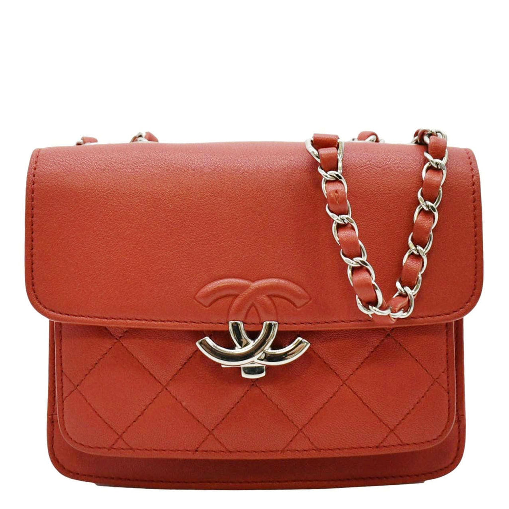 CHANEL CC Box Flap Quilted Leather Shoulder Bag Red