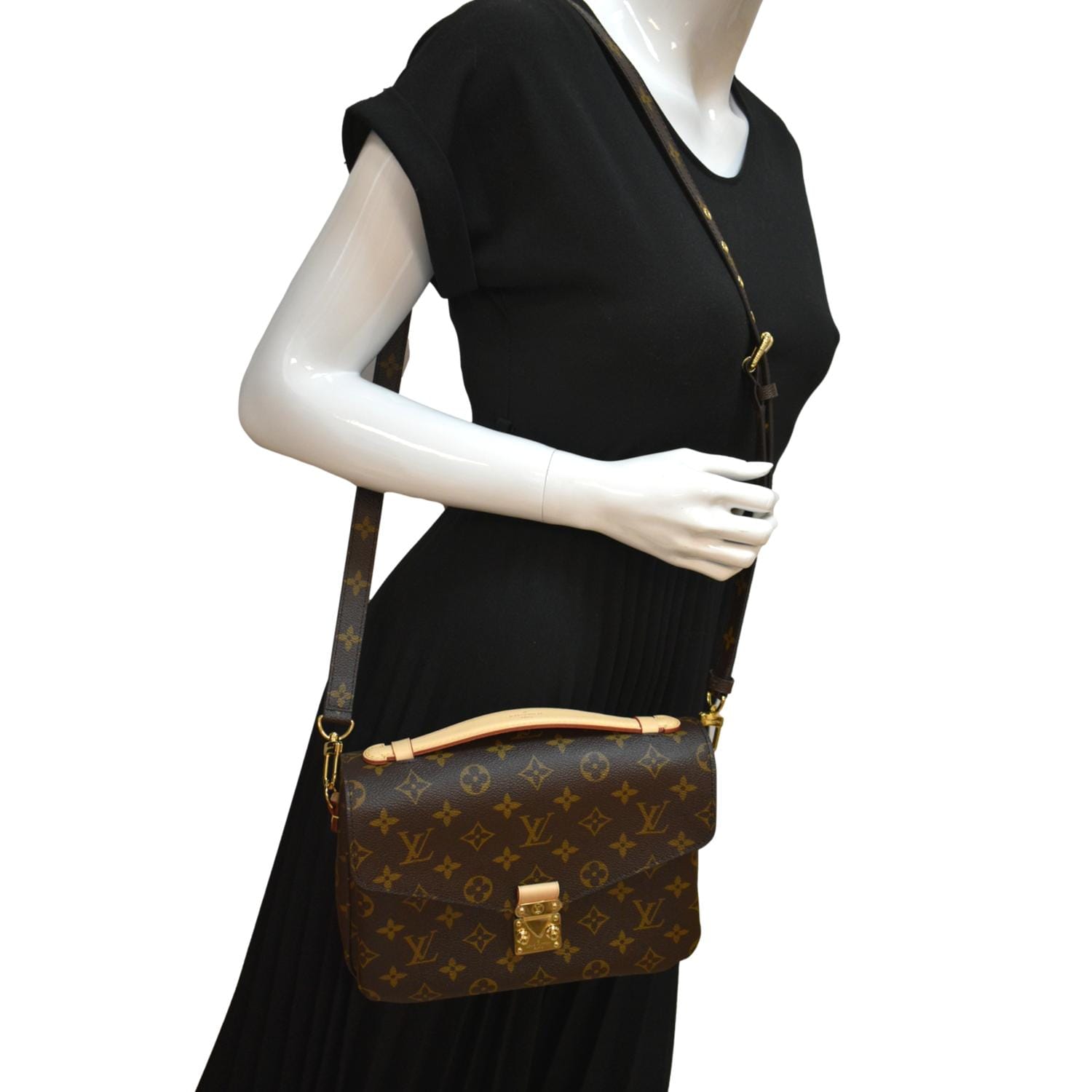 LOUIS VUITTON Metis Pochette Monogram Canvas Crossbody Bag Brown