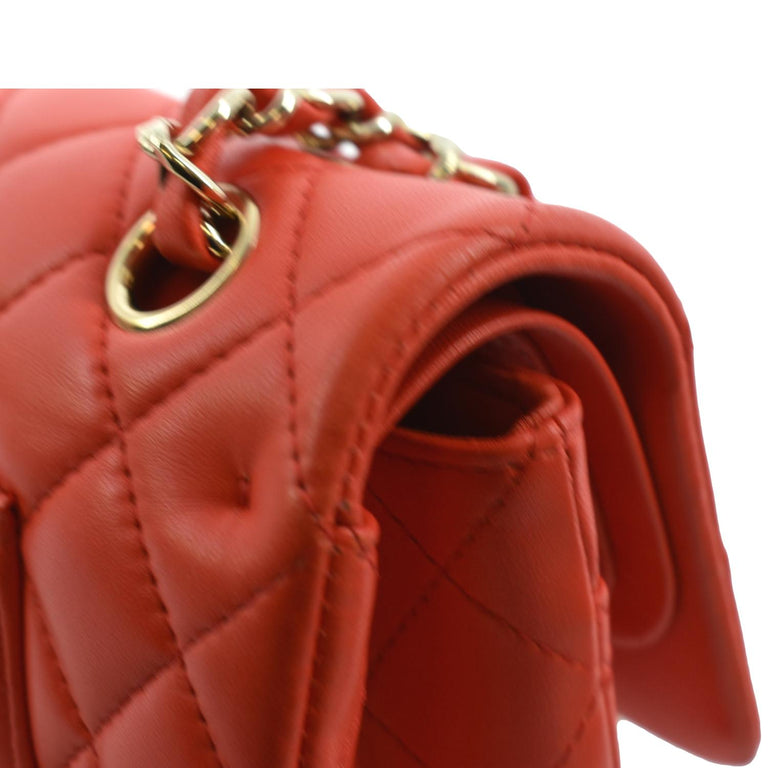 CHANEL Classic Double Flap Medium Leather Shoulder Bag Red