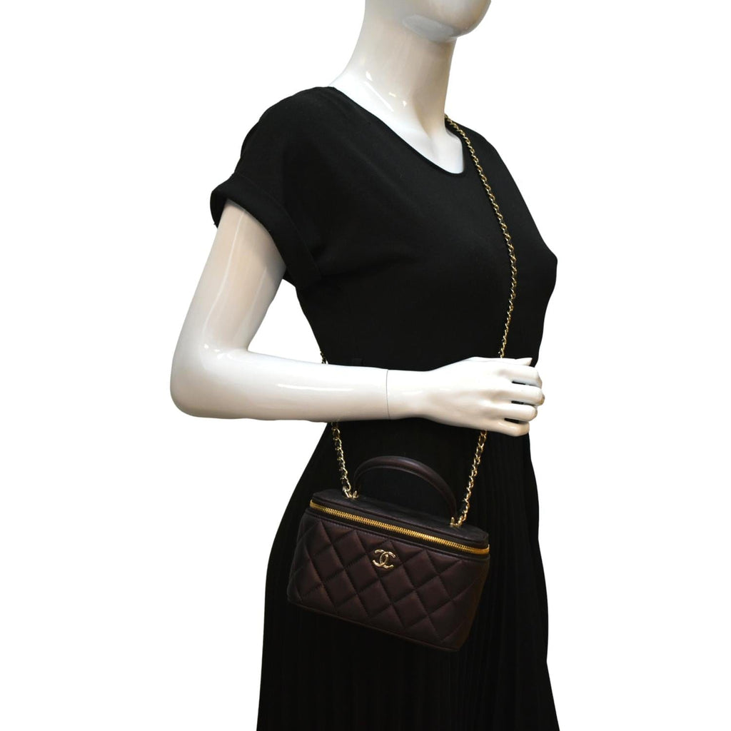 CHANEL Vanity Case Quilted Leather Crossbody Bag Maroon