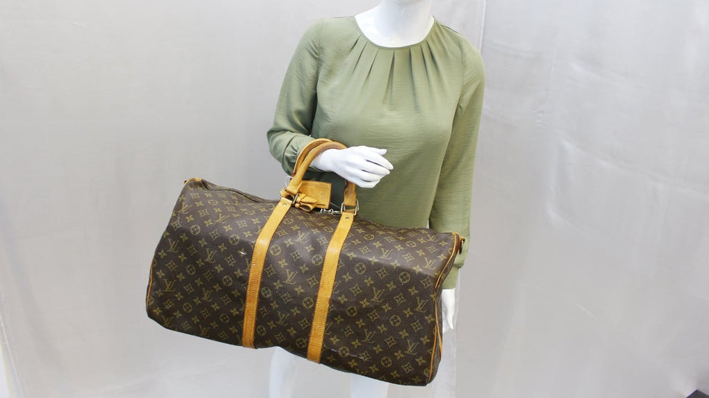 LOUIS VUITTON Monogram Keepall 55 Boston Bag